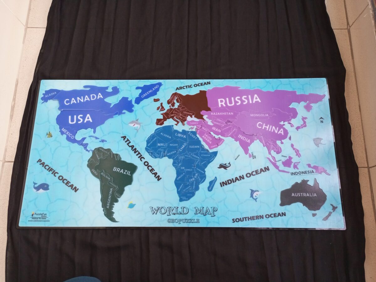 World Map Puzzle (Color) - PuzzleFun